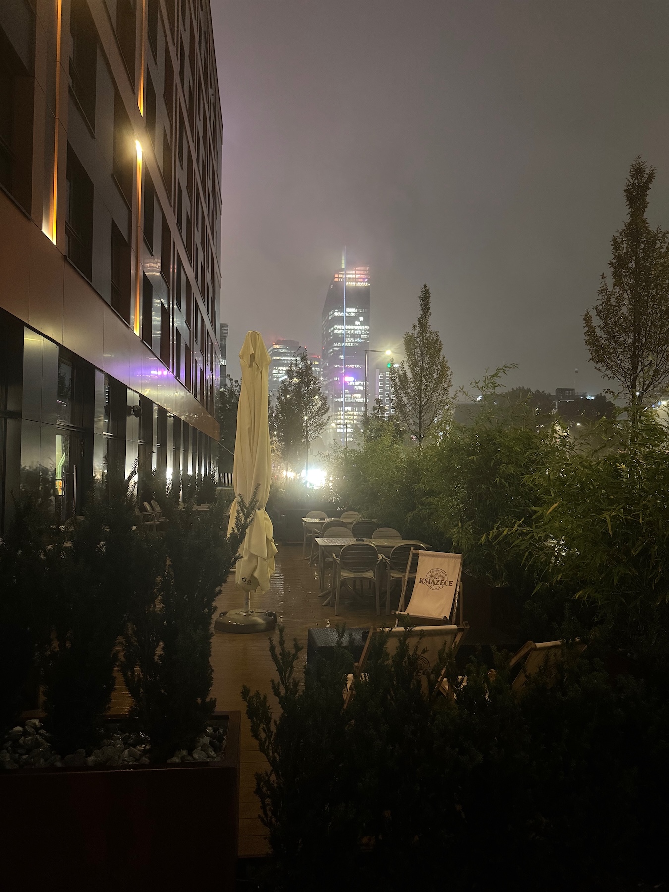 Sofia vs Warsaw – Veselin.blog